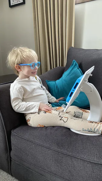 Genion Kids Everywhere Lap Desk