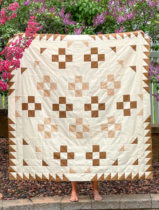 Snuggle Bug quilt pattern for beginners 4 Sizes