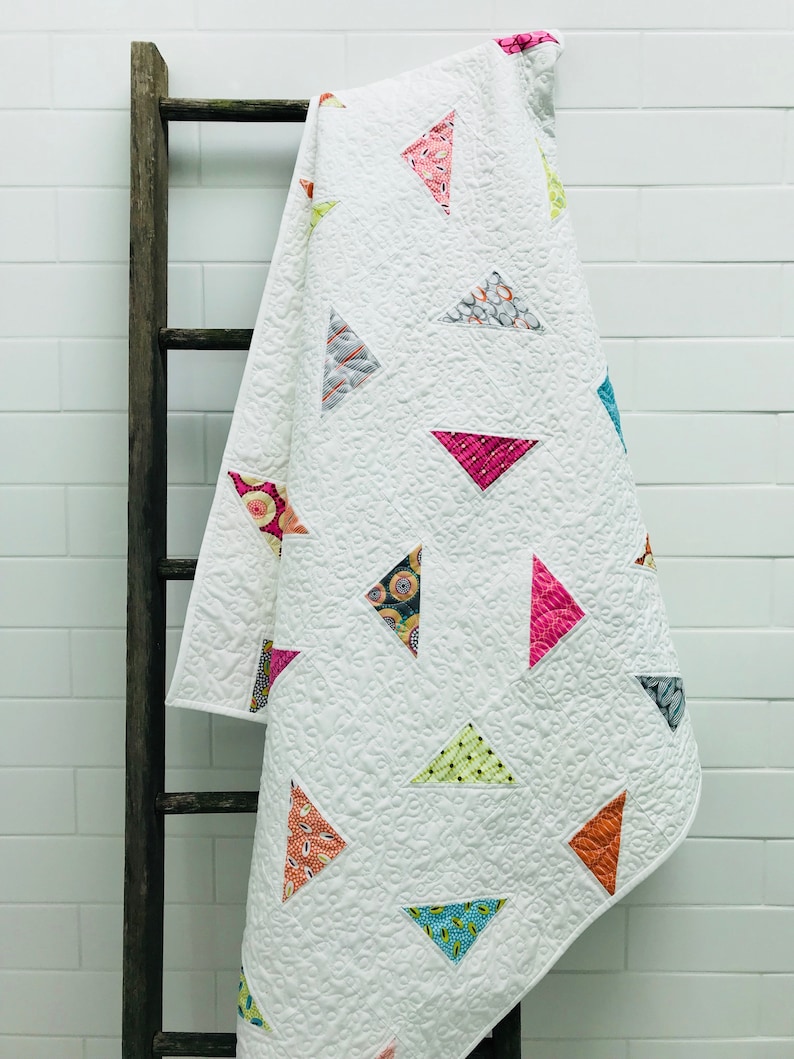 PDF Baby Quilt Pattern, Triangle Block